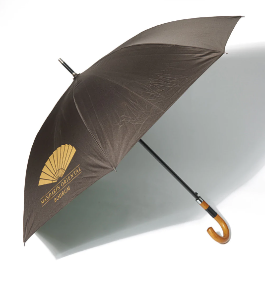 A Perfect Guide To Ordering Hotel Umbrellas - HF Umbrella