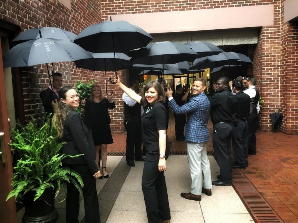 A Perfect Guide To Ordering Hotel Umbrellas - HF Umbrella